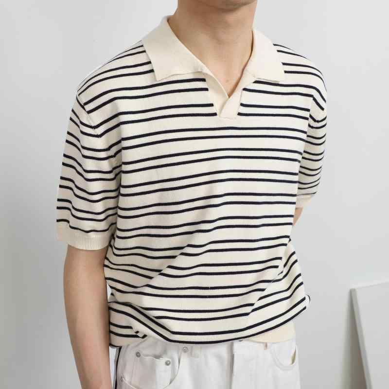 ・スタイル: 韓版・袖丈: 短袖・版型: ゆったり・柄: 条紋・厚み: 普通・詳細: スリット・主な素材: ポリエステル76%・適用シーン: 日常・カラー展開: 杏色、宝藍・サイズ展開: M、L、XL、2XL、3XL