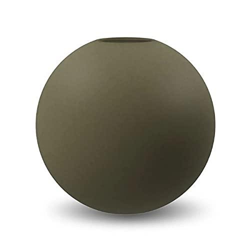Cooee Design ボール花瓶 セラミック製 10 cm (オリーブ)COOEE Design（クーイーデザイン）は、今っぽいインテリア小物を手がける、スタイリッシュでフェミニンなスウェーデンのブランドです。表面はマットでシルキーな独...