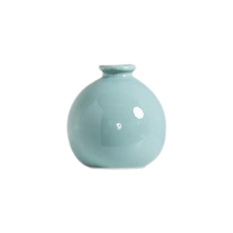 花瓶 陶器 花びん 一輪挿し セラミック フラワーベース 和風 北欧 花器 小 ミニ 小さな花瓶 インテリア飾り 手作り ホワイトセラミックドライ花工芸品❤️サイズ：5.5*5.5*10.5cm（口径2cm）　重量：約85g 素材：セラミッ...