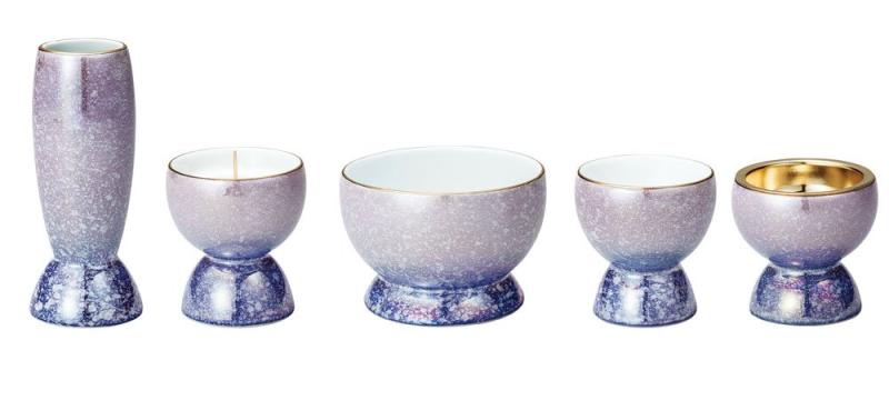 サンメニー 仏壇 仏飯器 仏器 単品 本格 有田焼 日本製 インテリアに馴染む おしゃれ ごはん 茶碗 ご飯入れ 仏具 現代仏壇 お仏壇 仏具小物 光綺II ホワイト/ピンク お供え おちゃわん コンパ