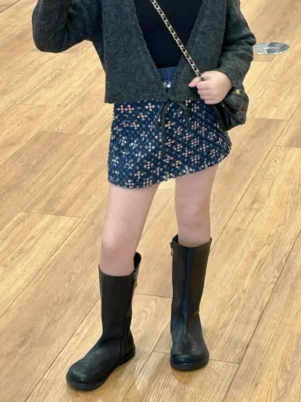 ・カテゴリ: 童スカート・スタイル: 韓国風・主な素材: 綿80%・裏地素材: ポリエステル100%・対象性別: 女児・対象年齢: 3〜8歳・対象身長: 90cm、100cm、110cm、120cm、130cm、140cm・サイズ展開: 1...