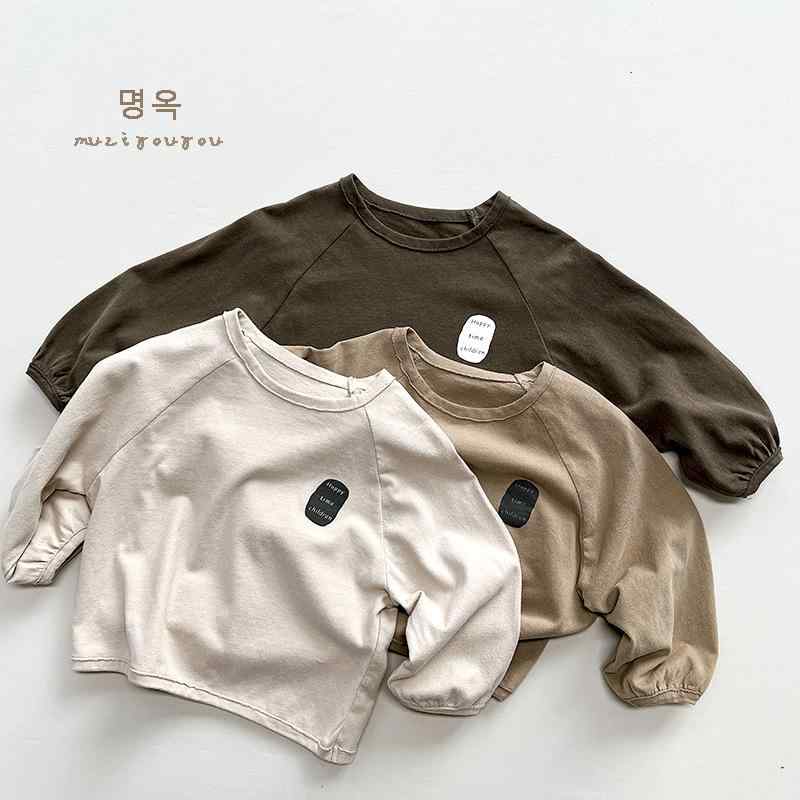 ・カテゴリ: 童Tシャツ・スタイル: 韓版・主な素材: 綿100%・袖丈: 長袖・ネックライン: 丸首・柄: 無地、アルファベット・カラー展開: ベージュ、ライトブラウン、グレー・サイズ展開: 80、90、100、110、120、130・機...
