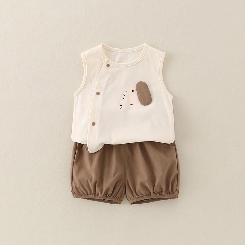 ・カテゴリ: 童セット・スタイル: カジュアル・セット内容: トップス・ショーツ・素材: 綿100%・袖丈: ノースリーブ・フード: なし・パンツ丈: ショート・生地加工: 柔軟加工・厚み: 薄手・柄: キャラクター・クロージャースタイル:...