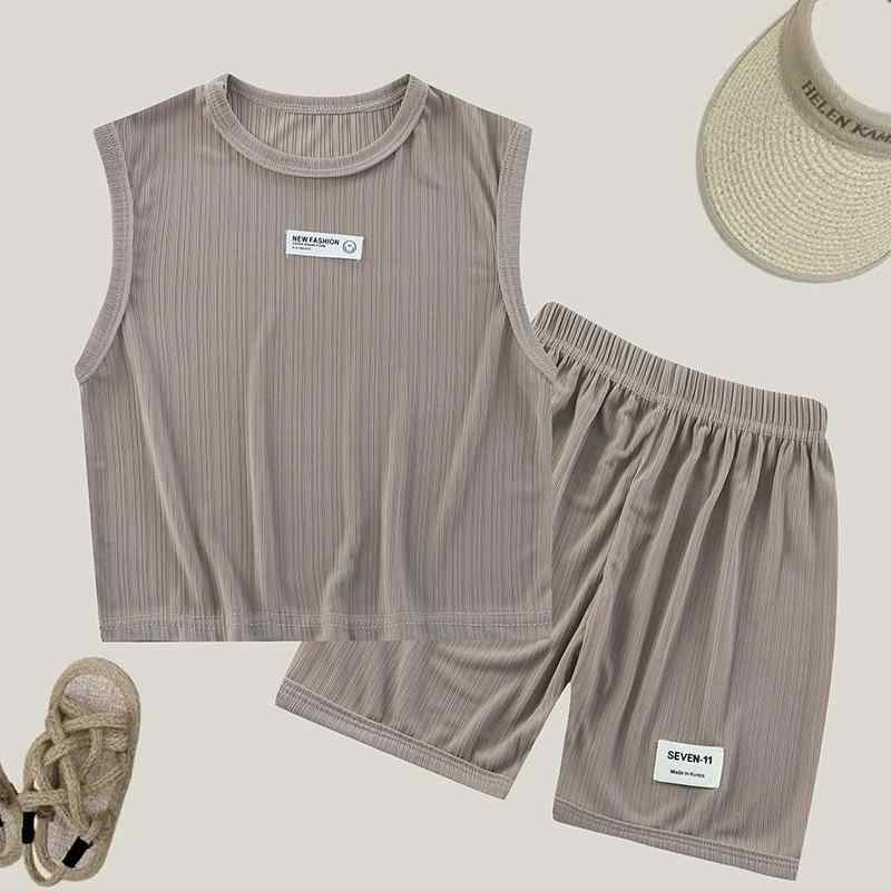 ・カテゴリ: 童セット・スタイル: 百搭・セット数: 2点・対象年齢: 中小童(3~8歳)・対象身長: 100~140cm・季節: 夏季・袖丈: 無袖・フード: なし・パンツ丈: 短パン・生地加工: 柔軟・厚み: 薄手・柄: プリント・トッ...