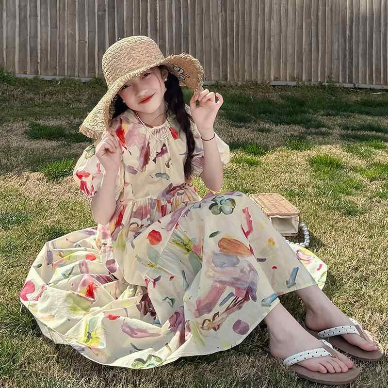 ・カテゴリ: 連衣裙・スタイル: 韓版・主な素材: 綿95%・柄: 迷彩、花朵・袖丈: 短袖・スカートスタイル: プリンセススカート・カラー展開: 花朵・サイズ展開: 120cm、130cm、140cm、150cm、160cm、170cm、...