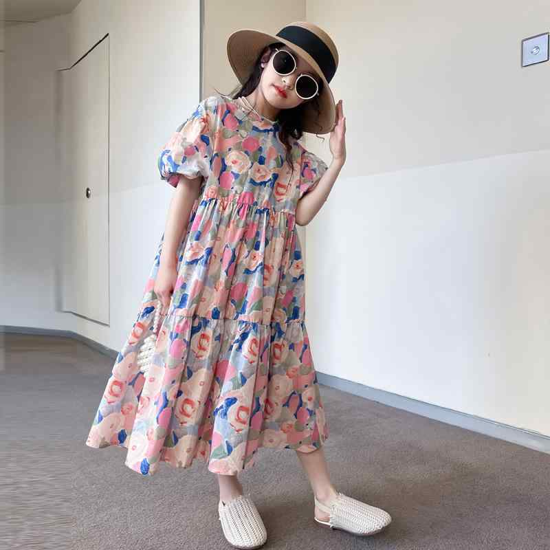 ・カテゴリ: 童スカート・スタイル: 田園・柄: 花朵・主な素材: 綿100%・裏地: 綿100%・袖丈: 短袖・スカート丈: 膝丈・カラー展開: 赤・サイズ展開: 120cm,130cm,140cm,150cm,160cm,170cm,1...