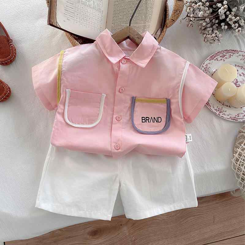 ・カテゴリ: 童セットアップ・スタイル: 韓版・セット数: 2点・対象年齢: 1〜3歳・袖丈: 短袖・パンツ丈: 短パン・加工: 柔軟・厚み: 薄手・柄: 無地・要素: スポーツ、セットアップ、カートゥーン、アルファベット・主な素材: コッ...