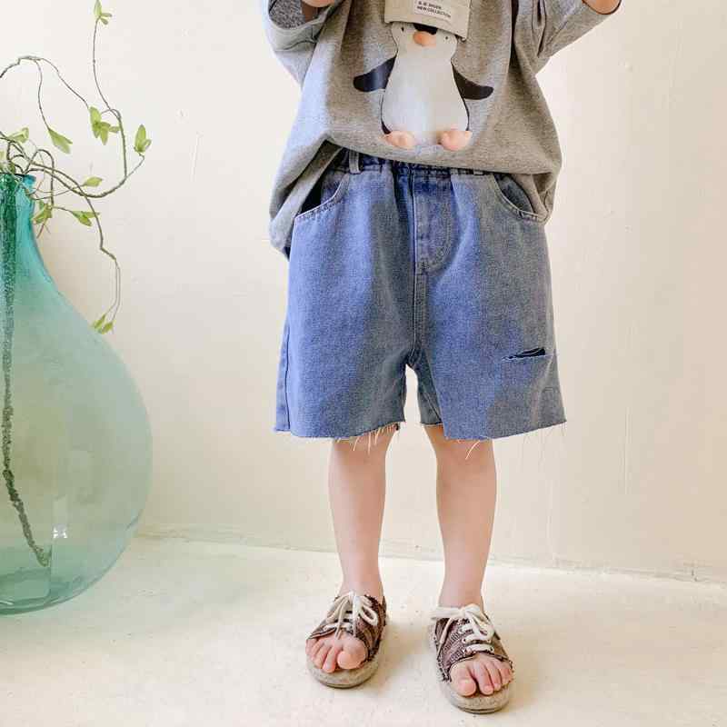 ・カテゴリ: 童用パンツ・スタイル: 韓版・主な素材: 綿95%・パンツ丈: 5分丈/ミドル丈・性別: 男女・対象年齢: 3〜8歳・対象身長: 100〜140cm・適合シーズン: 夏・デザイン: ジーンズ・開き: あり・素材加工: 柔軟処理...
