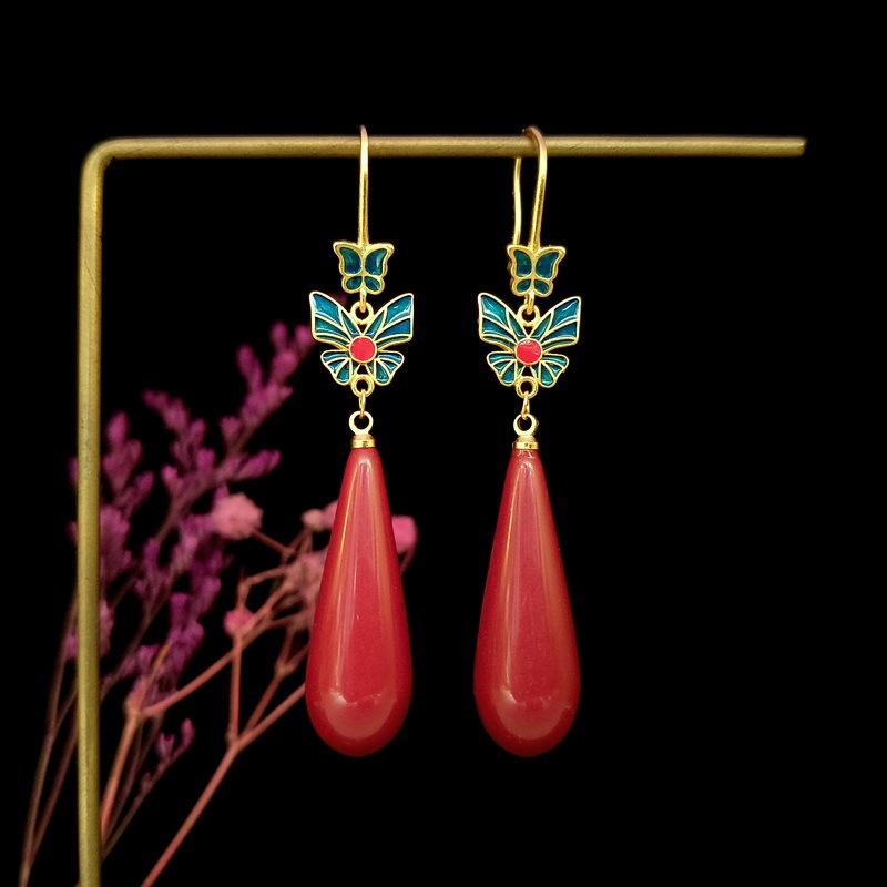 ・カテゴリ: 耳飾・スタイル: 民族風、文艺復古・形状: 蝴蝶結、水滴形・加工: 珍珠加工・イメージ: 流蘇耳吊、南紅水滴耳墜・カラー展開: 朱砂水滴、朱砂圓珠・宝石: 南紅、翡翠、白玉髓、朱砂、瑪瑙、和田玉、碧璽、東陵玉、貝殼・耳針素材:...