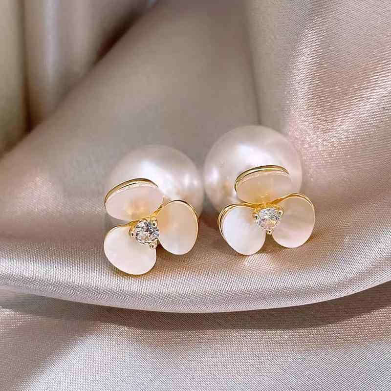 ・カテゴリ: 耳飾・スタイル: 軽奢風、ファッショントレンド・主な素材: 銅・加工: 純手工・形状: 花卉・カラー展開: 貝殻花朵珍珠・流行要素: 花朵、植物花卉・対象: 女式