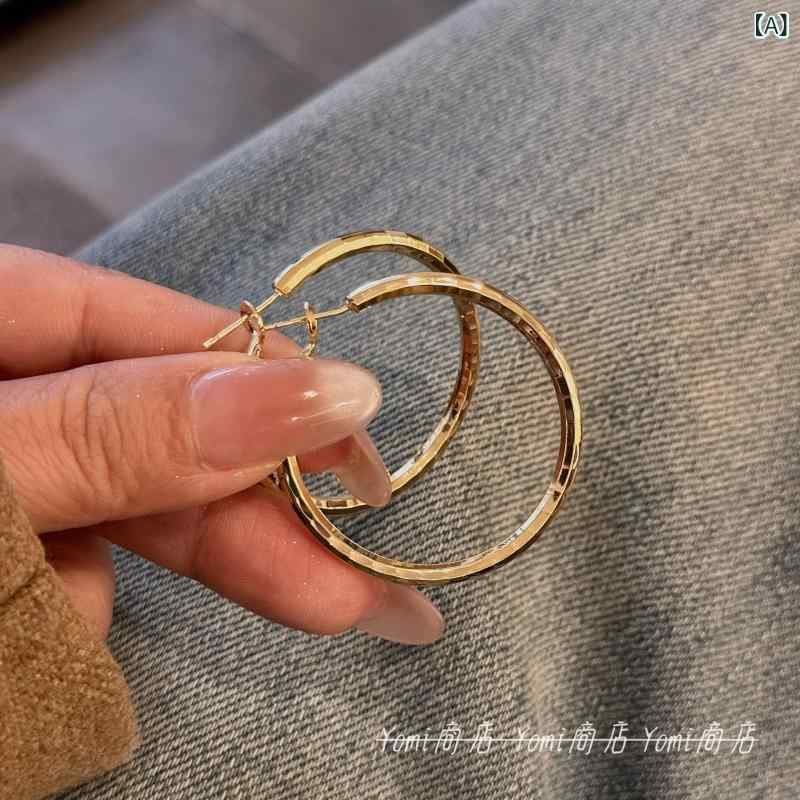・カテゴリ: 耳飾・スタイル: 清新甜美・形状: 幾何型・処理: 電鍍・カラー展開: 金色, 銀色・対象: 女式