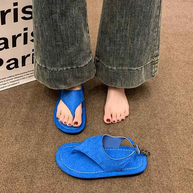 ・カテゴリ: ビーチサンダル・スタイル: カジュアル・主な素材: PU・機能: 軽便・柄: 無地・カラー展開: ブルー、グレー、イエロー・サイズ展開: 35、36、37、38、39、40・ヒール高: 0cm～3cm・トゥ形状: ラウンドトゥ...