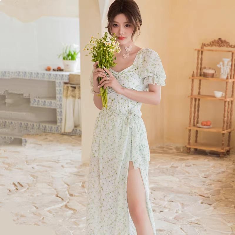・カテゴリ: 連体泳衣・スタイル: 短袖・柄: 純色、碎花、性感、甜美風・対象: 女性、成人・素材: 聚酯纤维（涤纶）65%・裏地: 聚酯纤维（涤纶）35%・重量: 0.21kg・シーン: 游泳・カラー展開: 粉色、緑色・サイズ展開: M(...