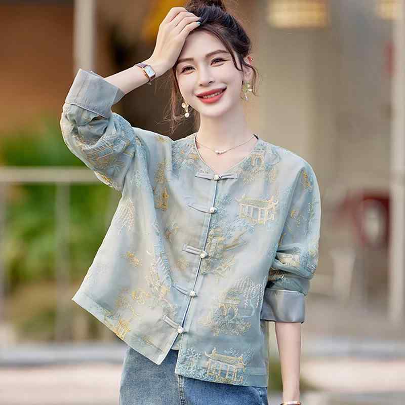 ・版型: A字型・組み合わせ: 単品・厚み: 中厚・衣長: 普通・袖丈: 長袖・袖型: 普通・カラー展開: 緑、米白・サイズ展開: S、M、L、XL・ドア襟: シングルブレスト・カテゴリ: 外套・適用年齢: 成人・適用性別: 女性