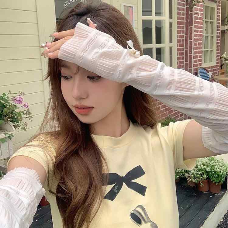 ・スタイル: 淑女、自然、可愛い、甘美、清新甘美・主な素材: ポリエステル100%・カラー展開: 白色、ピンク、ミルクイエロー、紫、グレー・流行要素: 形状/パターン