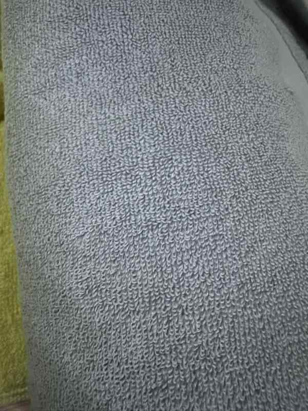 ・主な素材: 純綿100%・生地の太さ: 32股・製造方法: 断絨・重量: 200g以上・カラー展開: コーヒーブラウン、ブルー、グレー、ホワイト・サイズ展開: 60×90cm、70×140cm、80×180cm・種類: フェイスタオル