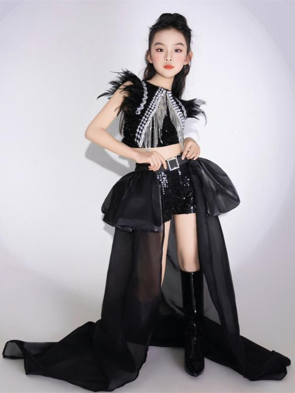 ・主な素材: 腈纶100%・カラー展開: ブラック・対象身長: 110-120cm、130-140cm、150-160cm・対象年齢: 3-8歳・カテゴリ: 写真用衣装、子供用演劇服/ダンス服