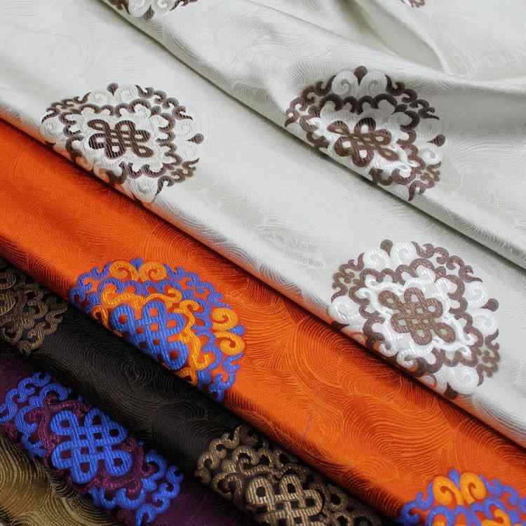 ・素材: ポリエステル100%・糸番手: 70・密度: 60・重さ: 150g/m²・幅: 75cm・加工: 染色・柄: 提花・スタイル: 中国風・カラー展開: 米白、コーヒー、紫紅、オレンジ、古銅