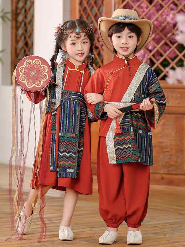 ・スタイル: 中国風・スタイル: 唐装・主な素材: ポリエステル95%・厚さ: 普通・カラー展開: 男童,女童・適合身長: 90cm,100cm,110cm,120cm,130cm,140cm,150cm,160cm,170cm,180cm...