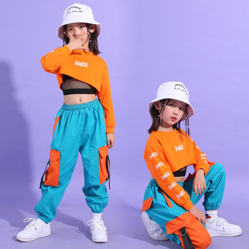 ・カテゴリ: 童装・スタイル: 韓国版・主な素材: 綿95%・柄: プリント・カラー展開: ブルー、橙、オレンジ・サイズ展開: 110cm、120cm、130cm、140cm、150cm、160cm、170cm