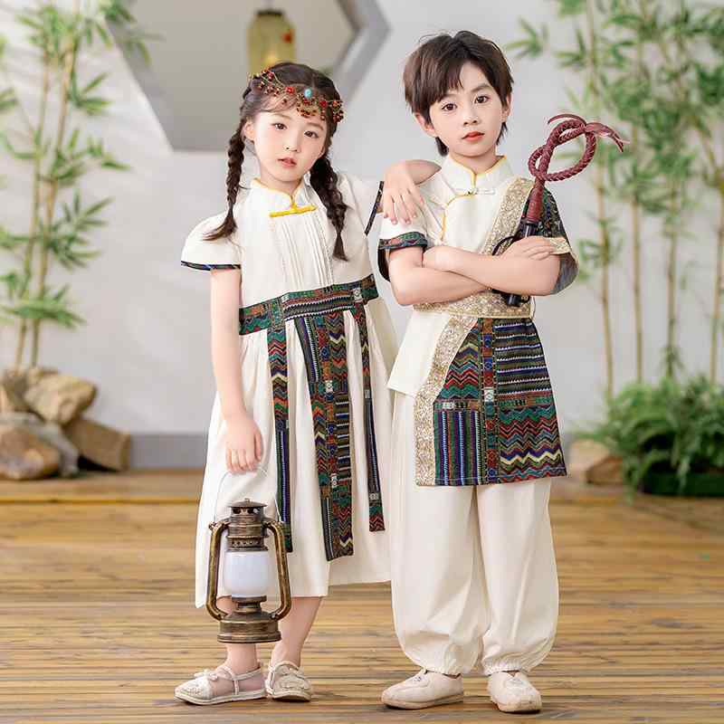 ・スタイル: 中式・主な素材: ポリエステル繊維（ポリエステル）50%・適合季節: 夏季・カラー展開: 男児セット、女児セット・サイズ展開: 90cm、100cm、110cm、120cm、130cm、140cm、150cm、160cm、17...