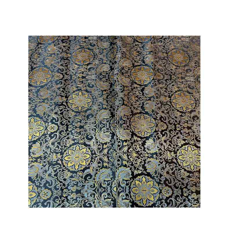 ・素材: ナイロン100%・糸番手: 70D・密度: 高密度・重さ: 180g/m²・幅: 150cm・染色加工: 染色・柄: 観音花・流行要素: 復古・カラー展開: 銀灰、特黒、緋色、淡紫、豆緑、西瓜紅