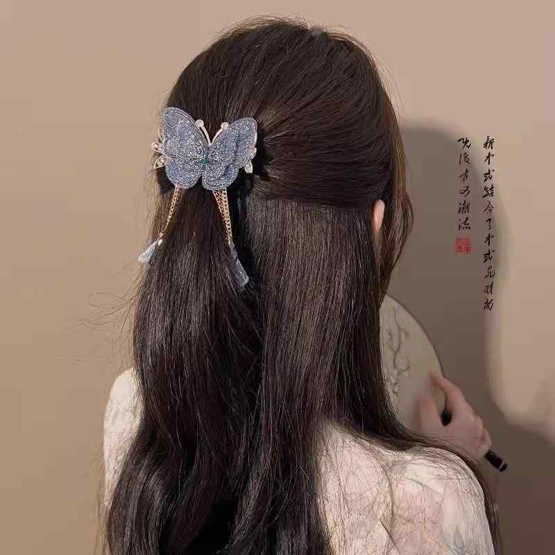・スタイル: 女式・処理: 電镀・分類: 頂夾・流行要素: 蝴蝶・風格: 法式復古風・風格分類: 文艺復古・製品カテゴリ: 頭飾・装飾素材: 非嵌め込み・カラー展開: 粉色、青色、香槟色、紫色