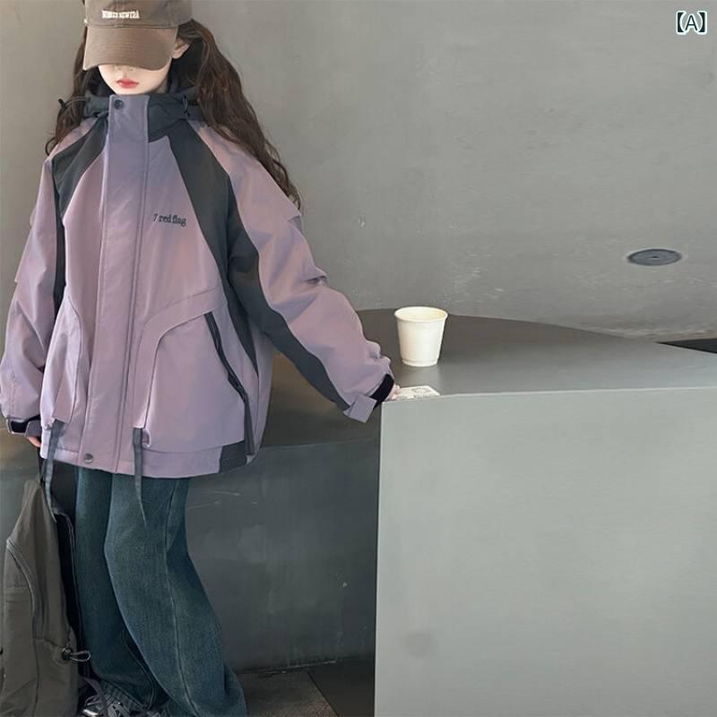 ・カテゴリ: 子供用フリースジャケット・対象性別: 女・対象年齢: 1〜3歳・対象身長: 80〜100cm・機能: 保暖、防風・表地: ポリエステル100%・裏地: ビニロン100%・フード: なし・リムーバブル: 不可・インナー: あり・...