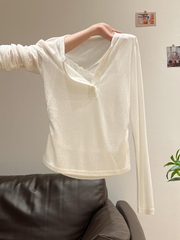 ・カテゴリ: Tシャツ・スタイル: 純欲風・主な素材: その他90%～95%・ネックライン: 半開き襟・袖丈: 長袖・袖型: 標準・装飾: レース・フィット: スリム・着丈: 短め(40cm超～50cm以下)