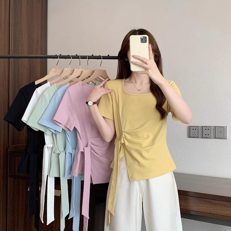 ・カテゴリ: Tシャツ・主な素材: ポリエステル30%以下・袖丈: 短袖・スタイル: 修身型・衣丈: 普通・ネックライン: スクエアネック・柄: 無地・カラー展開: イエロー、天ブルー、ブラック、ホワイト、ダークブルー・サイズ展開: S、M、L