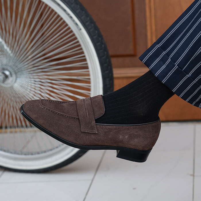 【こちらは予約商品です】 下記注意事項をご了承の上ご購入をお願い致します。 ※こちらの商品はお客様のご注文を頂いてから職人が一つ一つハンドメイドでの製造となります為、 ご注文後発送までに3週間から4週間程度のお時間を頂いております。お時間に...