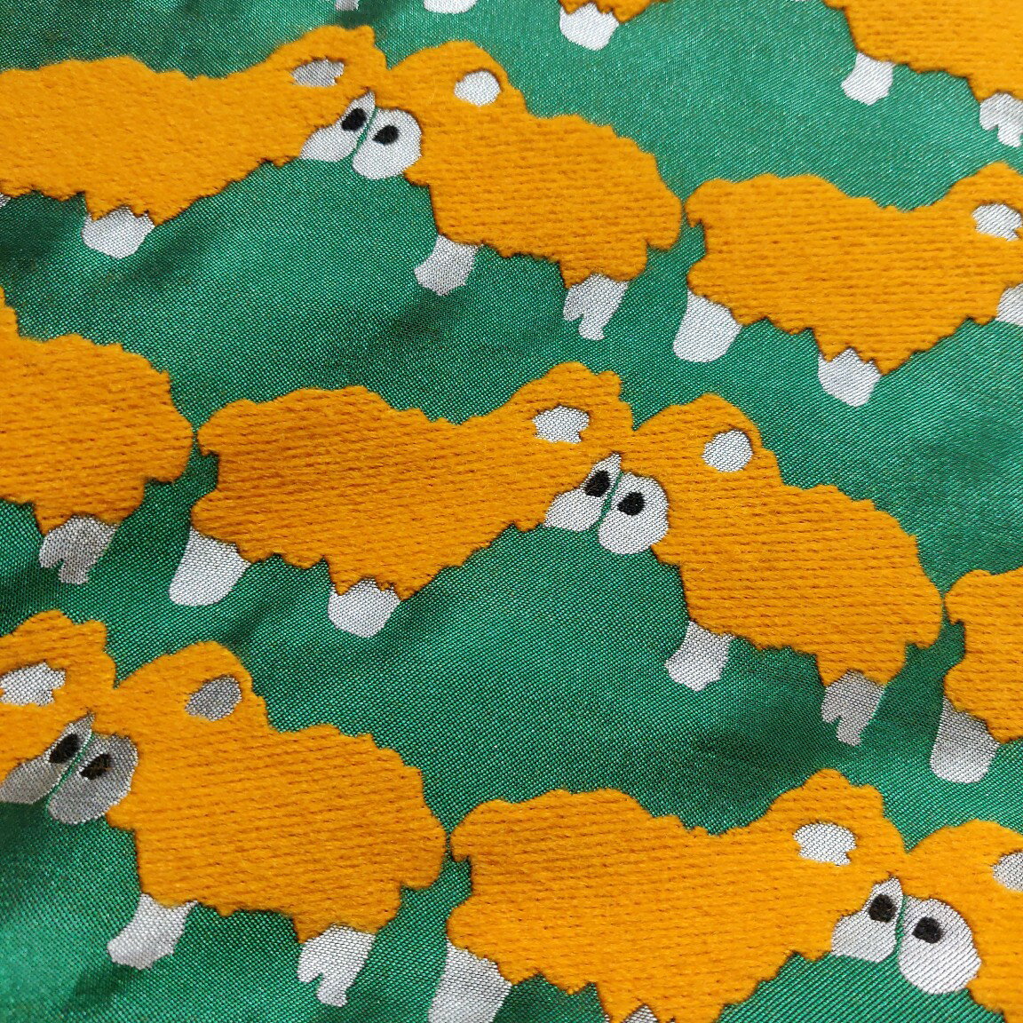 商品説明 商品内容 生地 詳細情報 素材：ポリエステル+アクリル繊維 カット方 こちらの商品はご注文受付後また生産します。生産機械（double width machine）により、生地は半分ずつで同時に織ります。 （幅は商品名に記載してい...