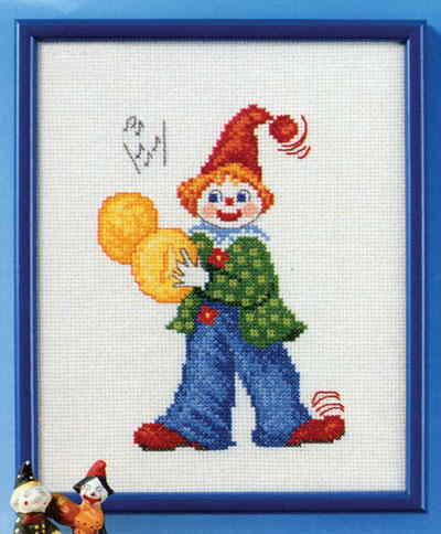 商 品 詳 細 サイズ 約 17 × 21 cm（余白を含む出来上がりサイズ） 内容 刺繍糸/刺繍布/針/チャート 布 ／ 生産国 デンマーク メーカー型番 59303 メーカー O. Oehlenschlägers Eftf.（オーレンシ...