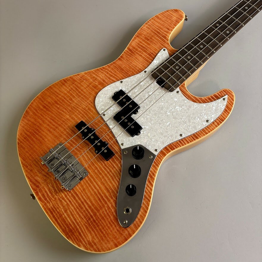 商品の詳細、状態などは【 そよら成田ニュータウン店 】0476-28-0511または『商品についてのお問合せ』ボタンよりお問合せ下さい。ベース【付属品】ギグバッグ 【特徴】フレイムメイプルに鮮やかなカラーとパーロイドピックガードを採用。P ...