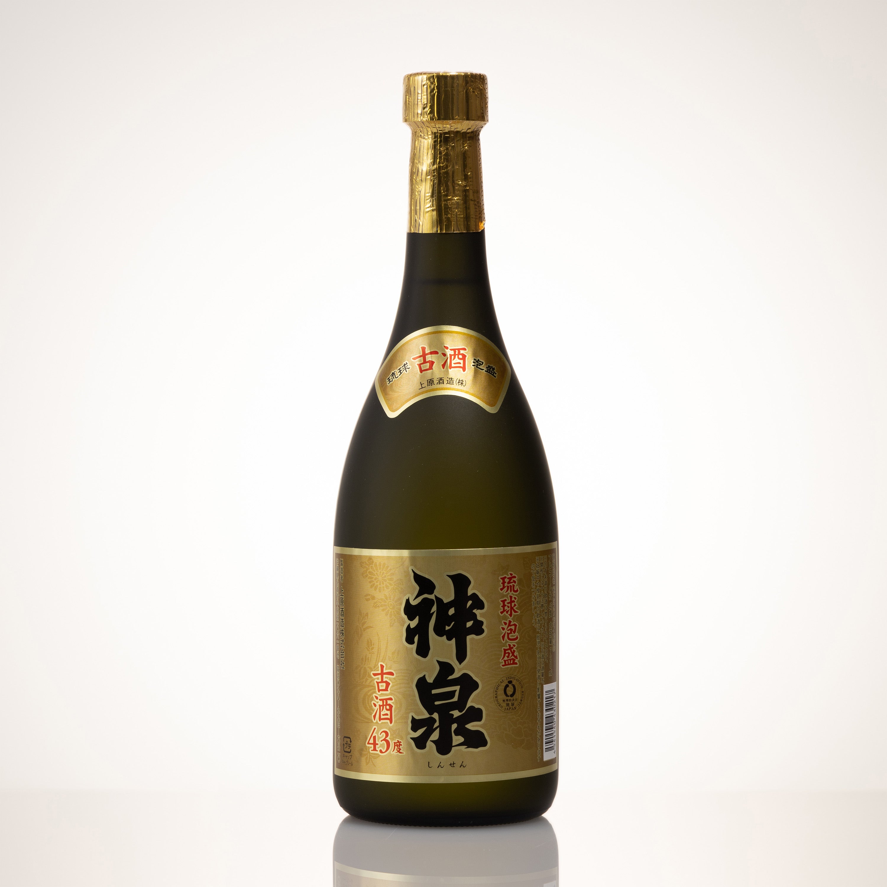 上原酒造の説明によると、泡盛の原料であるタイ米や水へ、電子(マイナスイオン)を付与し、原材料本来の力や自然の味を引き出す技術を泡盛造りに応用しているとのこと。芳醇な味と香りが特徴です。
