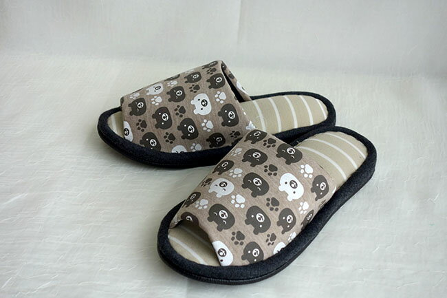 人気ランキング(2023) 高級輸入カーテン インテリア 雑貨 家具 絨毯 ・カーペットドアマット 1 トルコ製 レースカーテン 『フロッショローズ』 花柄　薔薇 イギリス製 Burleigh バーレイ社 マグカップ コーヒー　陶器　磁器 ...