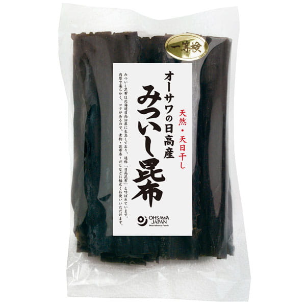 北海道・日高の豊かな海で育った天然昆布の中でも、一等昆布のみを厳選した上質なみついし昆布です。やわらかく、だしがよく出るのが特長で、澄んだ旨みと上品な香りが料理を格段に引き立てます。天日乾燥で仕上げられているため、昆布本来の風味がしっかりと...
