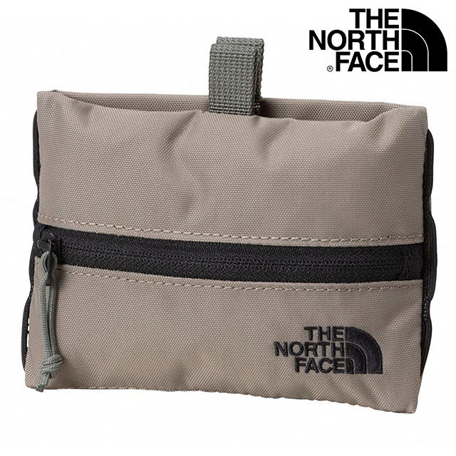 [ ブランド ] ザ・ノースフェイス　THE　NORTH　FACE [ ジャンル ] ポーチ／フラットポーチ [ 素　 材 ] 420Dリサイクルナイロン [ 原産国 ] ベトナム [ サイズ ] W13.5×H9.5（cm）　重量：約30...