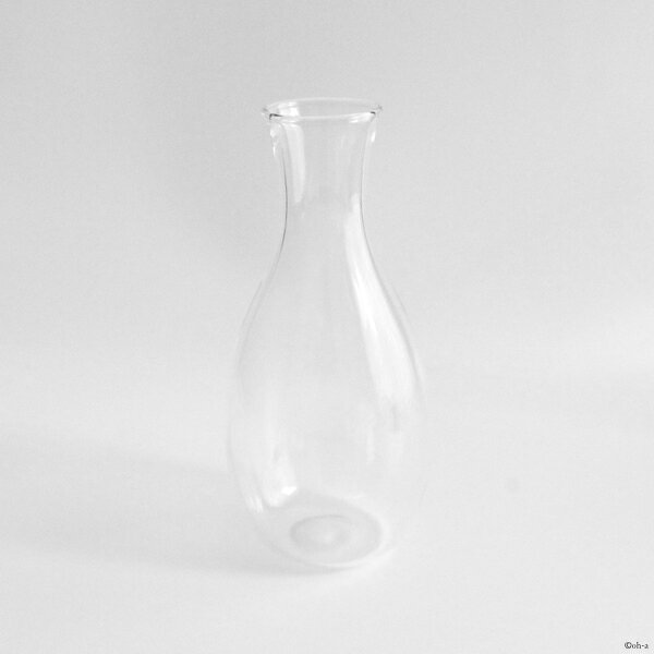 ●商品仕様● ◆サイズ：口径3.2×最大幅5.5×高さ13cm ◆材質：硬質ガラス（耐熱ガラス） ◆容量：180cc（満水時） ◆メーカー：青山硝子（中国製） ご注意 電子レンジでのご使用は可能ですが 直火やオーブンでのご使用はお避けくださ...