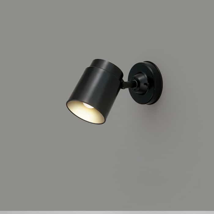 【仕様】●メーカー：東芝/TOSHIBA●型番：LEDS88002FK●JANコード：4974550423410●スポットライト●ランプ別売●口金E17