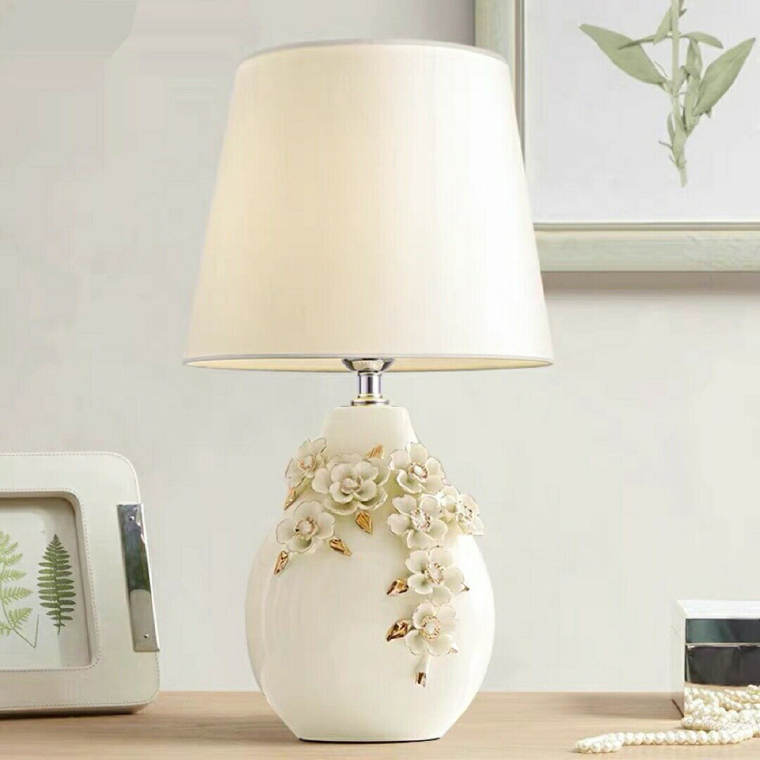 商品説明【商品仕様】■個口数：1 （～40Wまで対応）■E26白熱球、電球型蛍光灯、LED電球使用可能■使用電球：1個（※電球は付属しておりません■商品外寸：幅約25×高さ約45(cm)☆☆★★★★★★★★★★★★★☆☆◆お客様のご覧になっ...