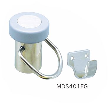 【付属品】MDS-401F用 ●コンクリート用／ C8×50アンカー 丸ナット 12×30×M8 ●木質用／平TAP 12×57 材質： 本体／真鍮 戸当り部／PVC（ポリ塩化ビフェニール） フック・受座／真鍮 （CR、WBのみステンレス）