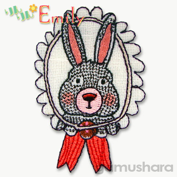 商品の説明 商品について 絵本のイラストを刺繍したようなかわいいワッペンです。アイロンで簡単に接着できます。 サイズ＆入数 幅（約）4.5cm×高さ（約）6.5cm 1個入 接着タイプ アイロン接着タイプ 主な素材 ポリエステル・レーヨン他...