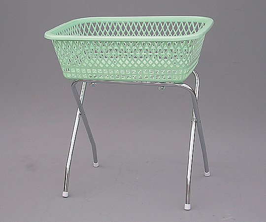 脱衣カゴ 1段用 550×410×600mm 三和化研工業■特徴■■仕様■●幅×奥行×高さ(mm)：550×410×600●材質：フレーム/クロームメッキスチールパイプ、カゴ/PP（ポリプロピレン）●カゴ内寸法：大/(幅)500×(奥行)3...