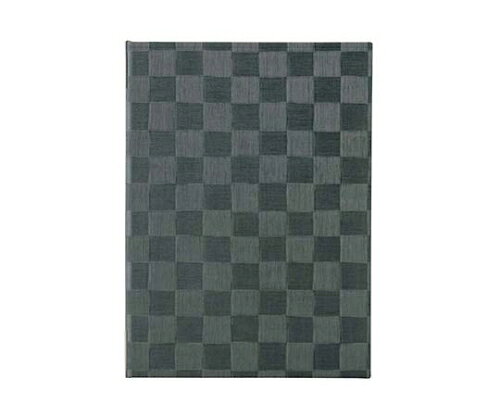 ●A4●表紙は、準不燃・防カビ・防汚・撥水素材●4ページ●外寸（mm）：223×H316