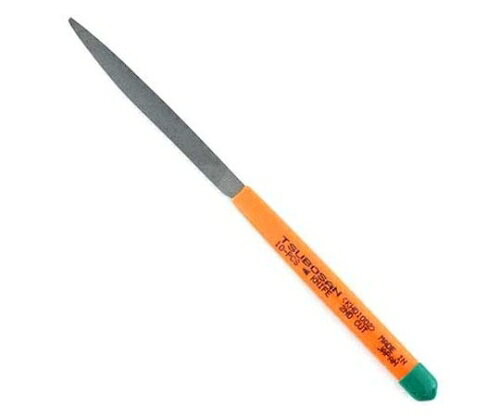 ●一般金属加工用のヤスリです●ヤスリ目数：23CUT/cm●ソフトグリップ付●形状：刀刃●刃長85mm●目種：複目●【材質】本体：SK材●柄部：樹脂グリップ●【商品サイズ】幅8.2×高さ185×奥行2.5mm 重量24g●K-109 185...