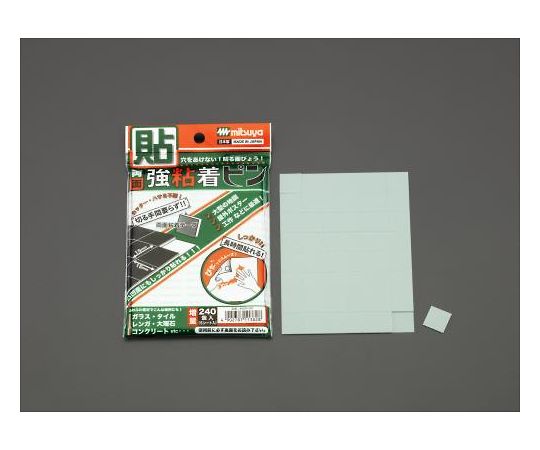 ●凹凸面にもしっかり貼れる強粘着タイプです。●カッター、ハサミ不要で切る手間が要りません。■仕様●サイズ：15×15mm●材質：アクリル系粘着剤,ポリエチレンフォーム基材●カラー：白●入数：角型48個×5シート●穴をあけない貼る画鋲●ガラス...