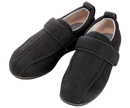 ●足先まで大きく開いて履きやすく履かせやすい仕様です。●立体縫製によりスマートなデザインです。●補助ベルト付きでより足にフィット。●アートサポート付インソールで歩行を心地良くサポート。●色：黒●サイズ：5L（27.0〜27.5cm）●素材：...