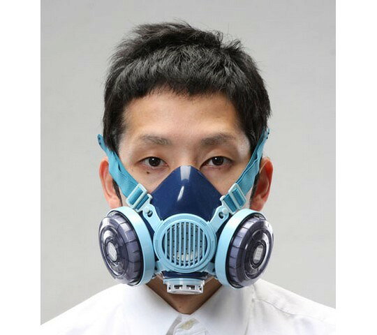 ●マスクを付けたまま会話ができる伝声器付です。●交換フィルターはEA800MP-1Bをご使用下さい。●アスベスト作業レベル：レベル2（作業内容による）・レベル3対応●国家検定合格品[区分RL3、RS3]●粒子捕集効率99.9％以上●付属品：...