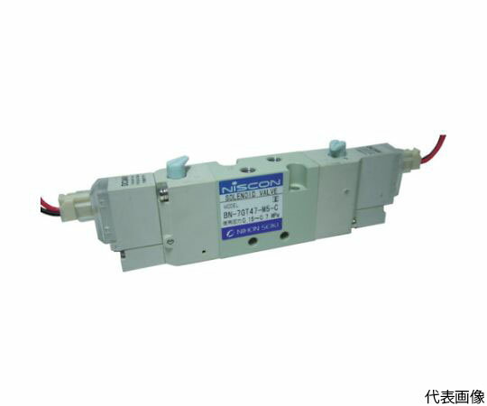 日本精器 4方向電磁弁 M5ダブルDC24V7GT BN-7GT47-M5-C-F24 1台●小型の4方向電磁弁です。●有効断面積（mm2）：3.8●接続口径：M5●電源（V）：DC24●使用流体：空気●流体温度（℃）：5〜50℃●最高作動...